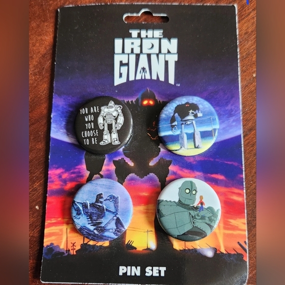 Warner Bros. | Accessories | Warner Bros The Iron Giant Pin Set Black ...
